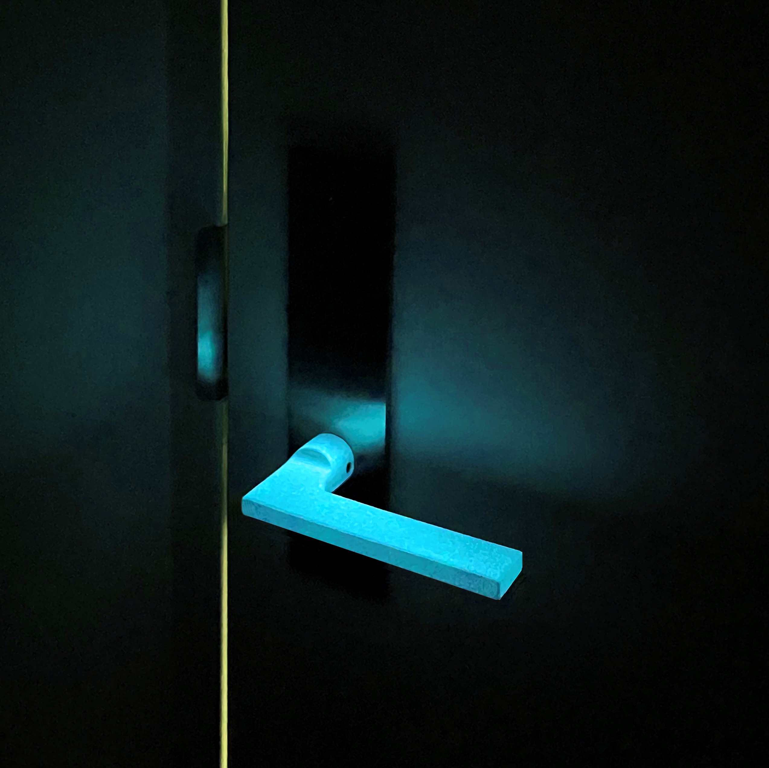 Phosphorescent Door Hardware Coating Enhances Visibility - Accessible ...